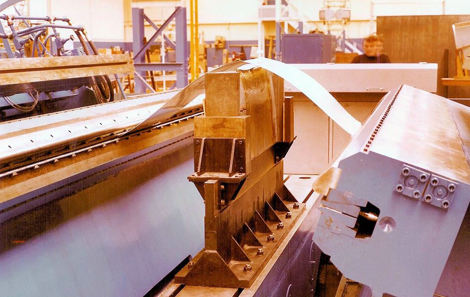 Stretch Forming Presses | Group Rhodes Innovators of machinery for ...