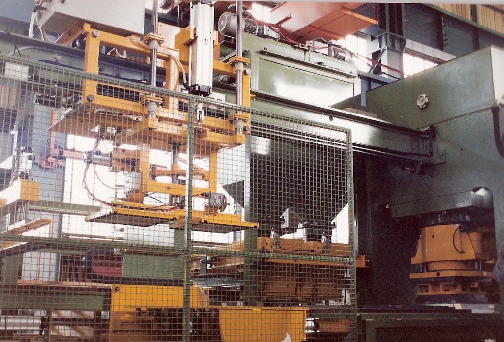 Automatic Handling Systems | Group Rhodes Innovators of machinery for ...